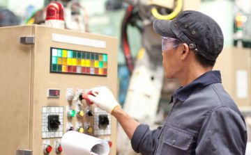 Real-Time Manufacturing Data Available Anywhere, Anytime | SOLIDWORKS