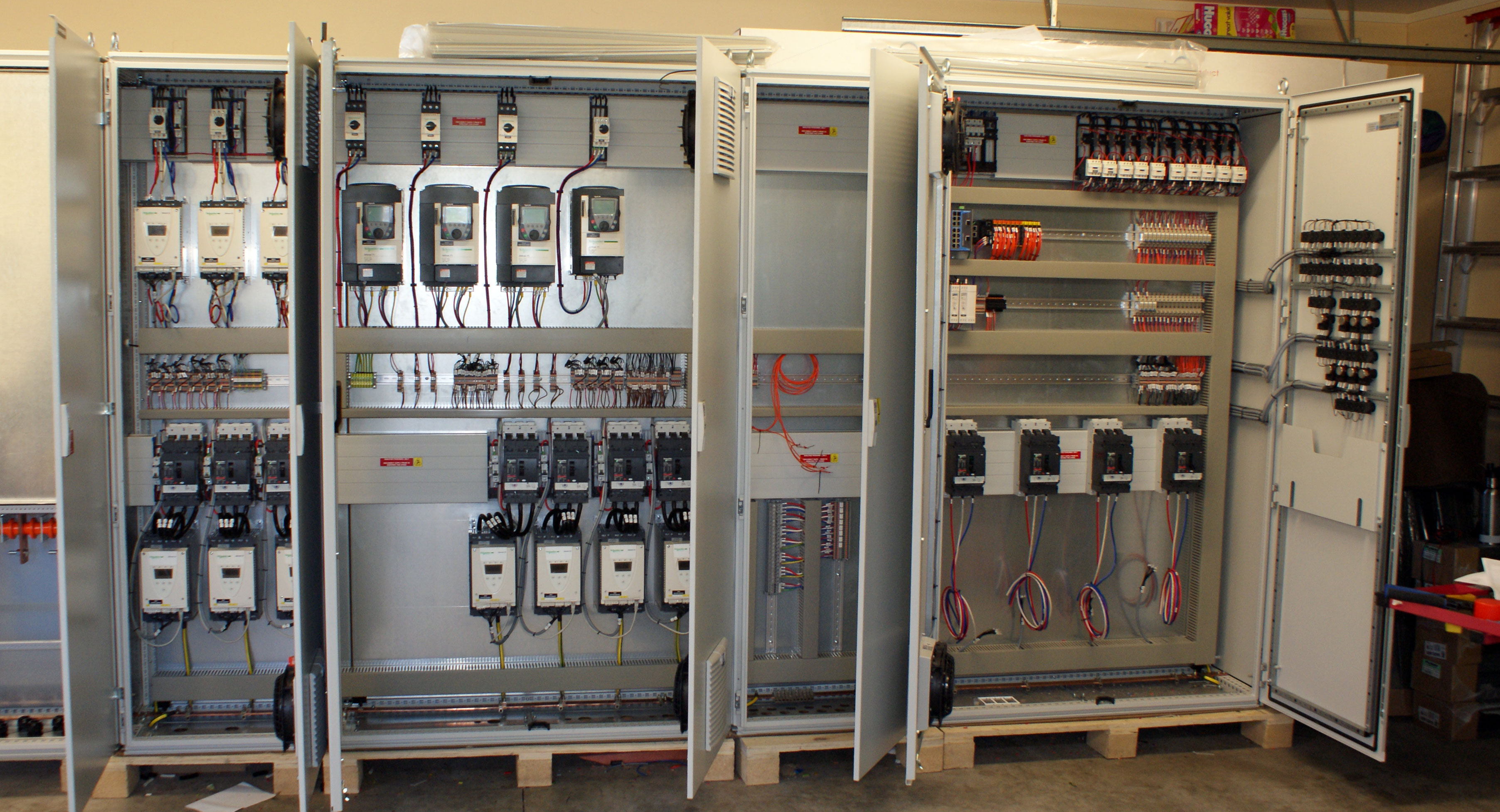 Control Box Ltd. | SOLIDWORKS