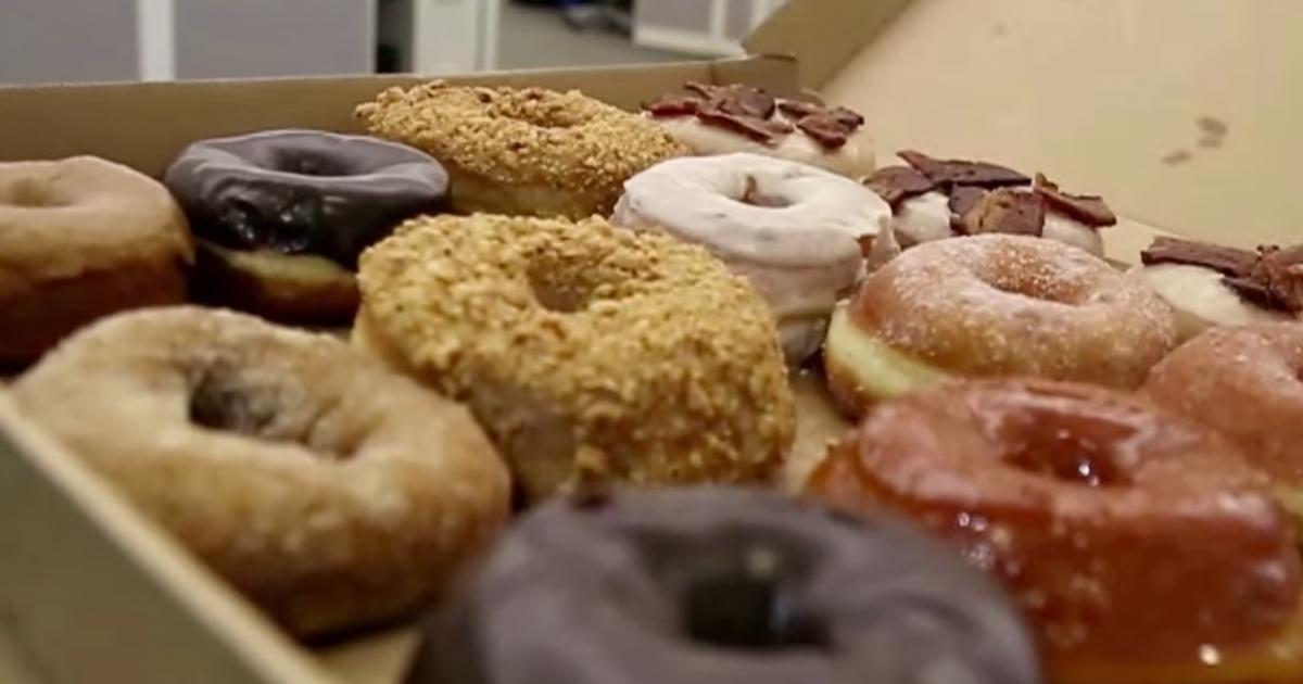 Simulation Explained: Flow (with donuts) | SOLIDWORKS